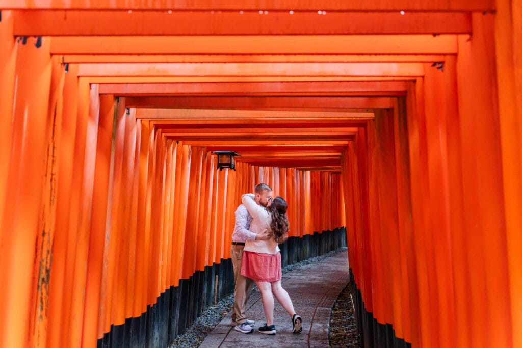 A Spring Couples Session in Japan - thelilaclionphotography.com
